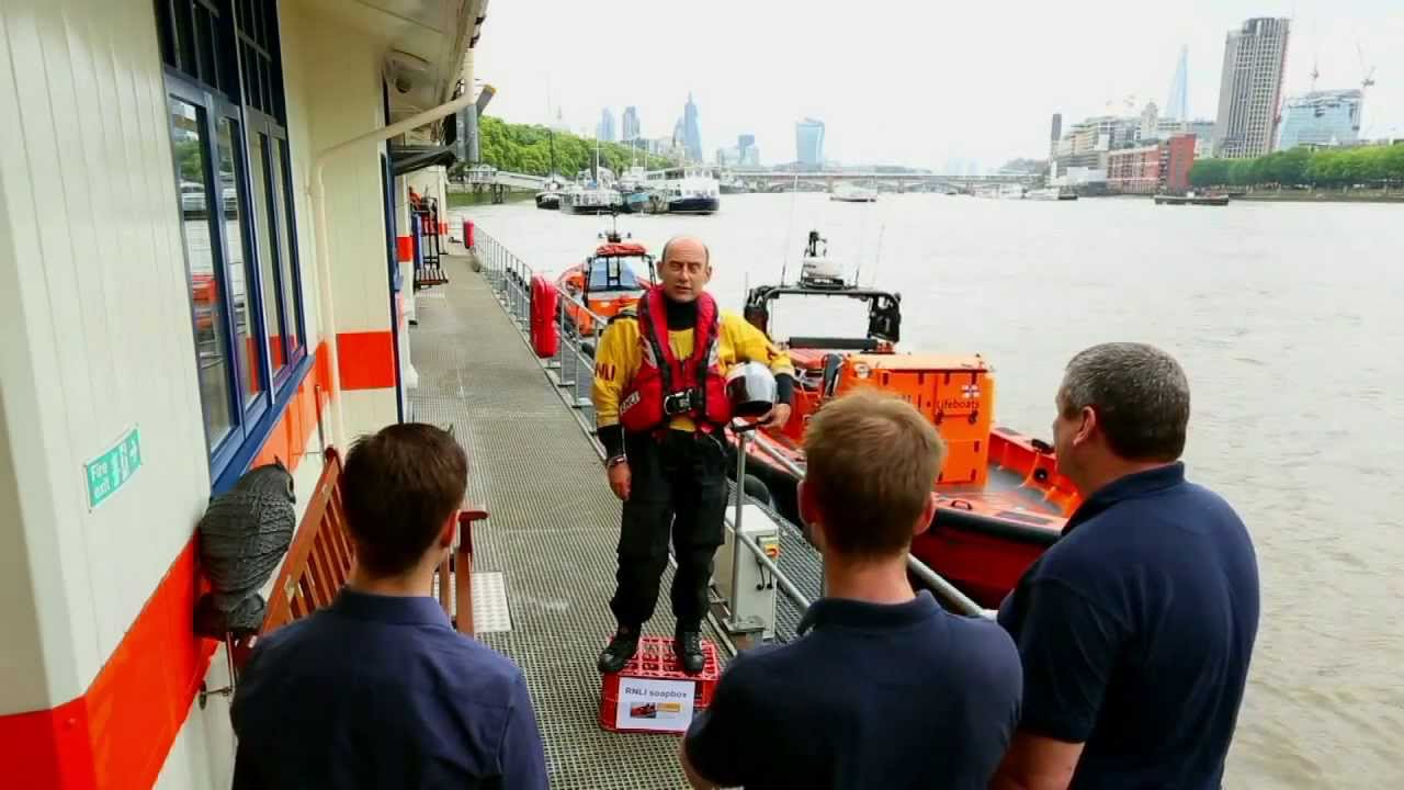 Woman saved from drowning by London Tower Bridge RNLI station ...