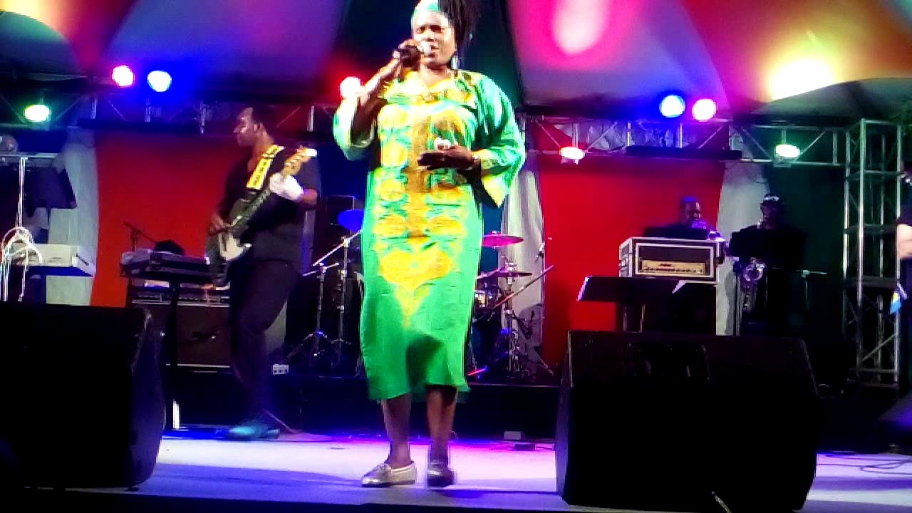 Susan Grogan - YouTube