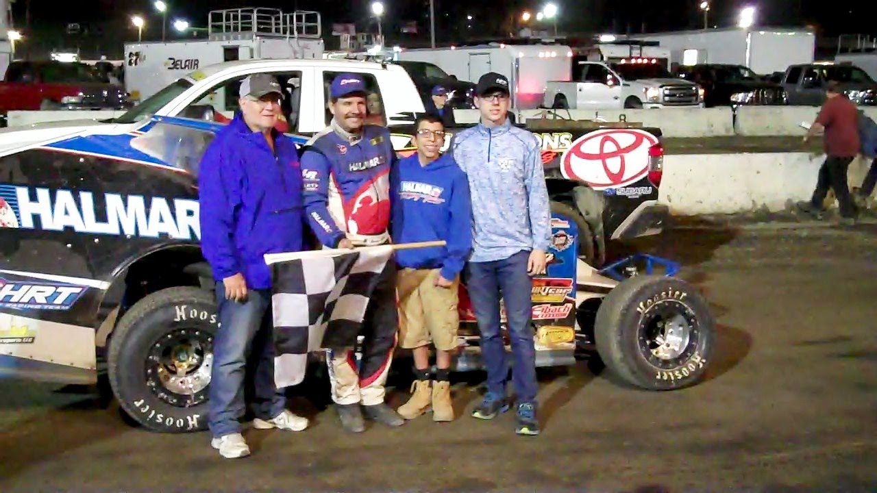 Modifieds at Middletown 2017 - Jimmy Horton Wins Opener - YouTube