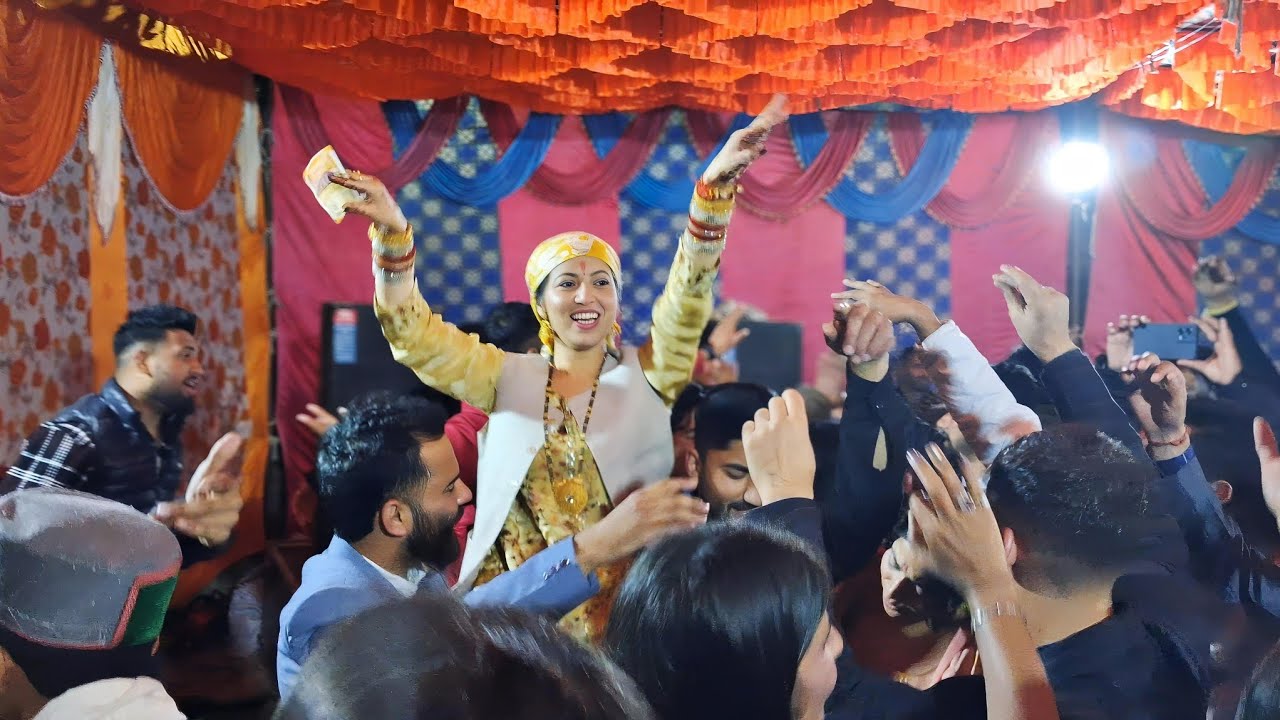 Pahari Dance | A Rhythmic Symphony of Tradition & Grace 💃🎶 - YouTube