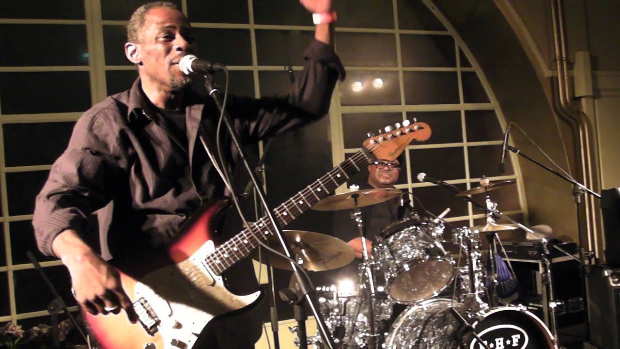 Kat Riggins Band (USA)#5 - YouTube