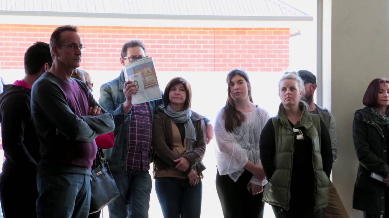 Brett Roenfeldt | Auction Video - YouTube