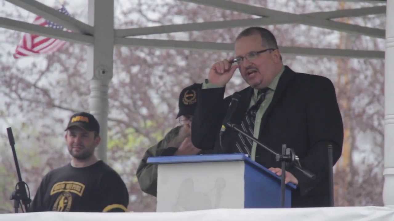 Stewart Rhodes speaks at OathKeepers Rally, West Springfield, MA 4/19 ...