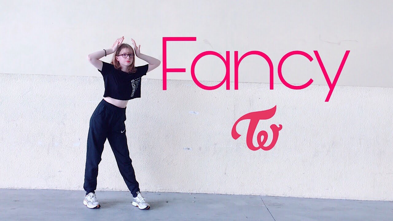 Twice “FANCY” Bella Talita dance cover - YouTube