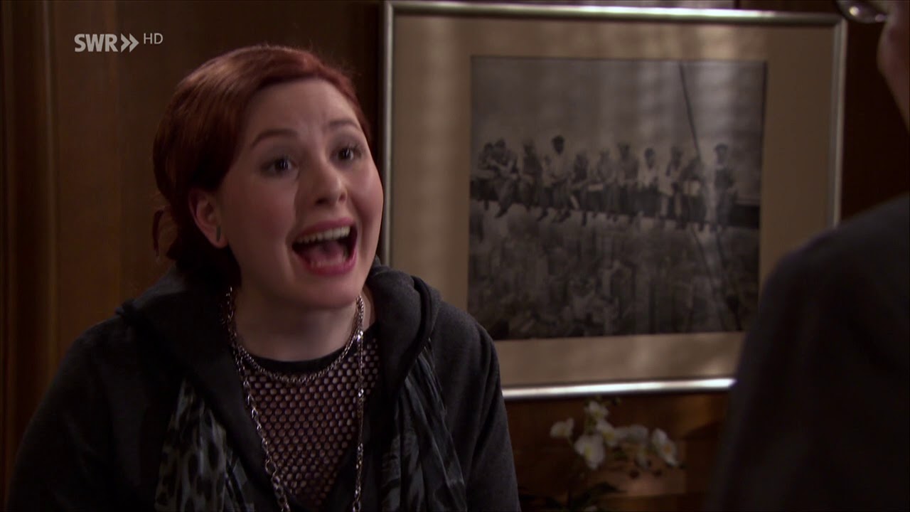 Elinor Eidt - Die Fallers-Tiefschlag - YouTube