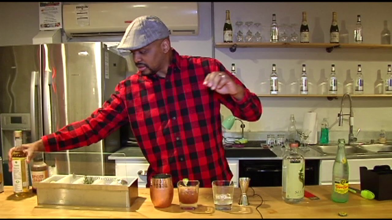 Making a non alcoholic drink with Sans Bar | 12/2019 - YouTube