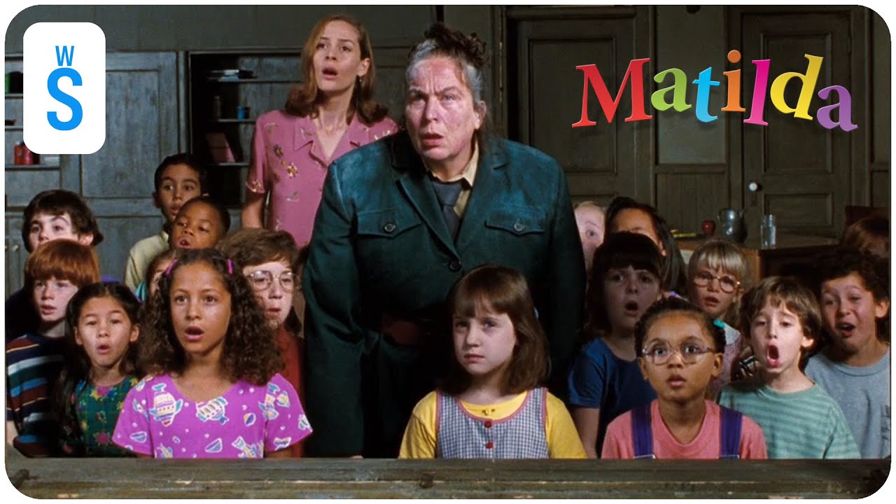 Matilda (1996) | Scene: Matilda and students force Trunchbull out - YouTube