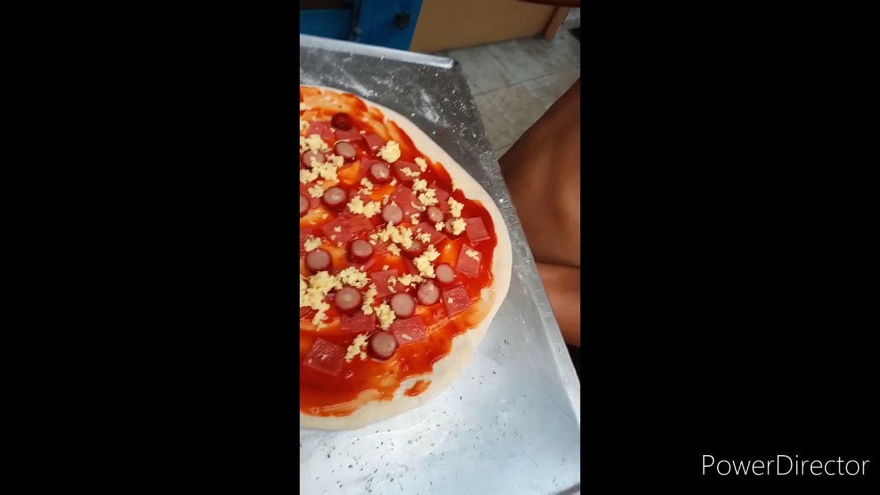 How To make home made pizza - YouTube