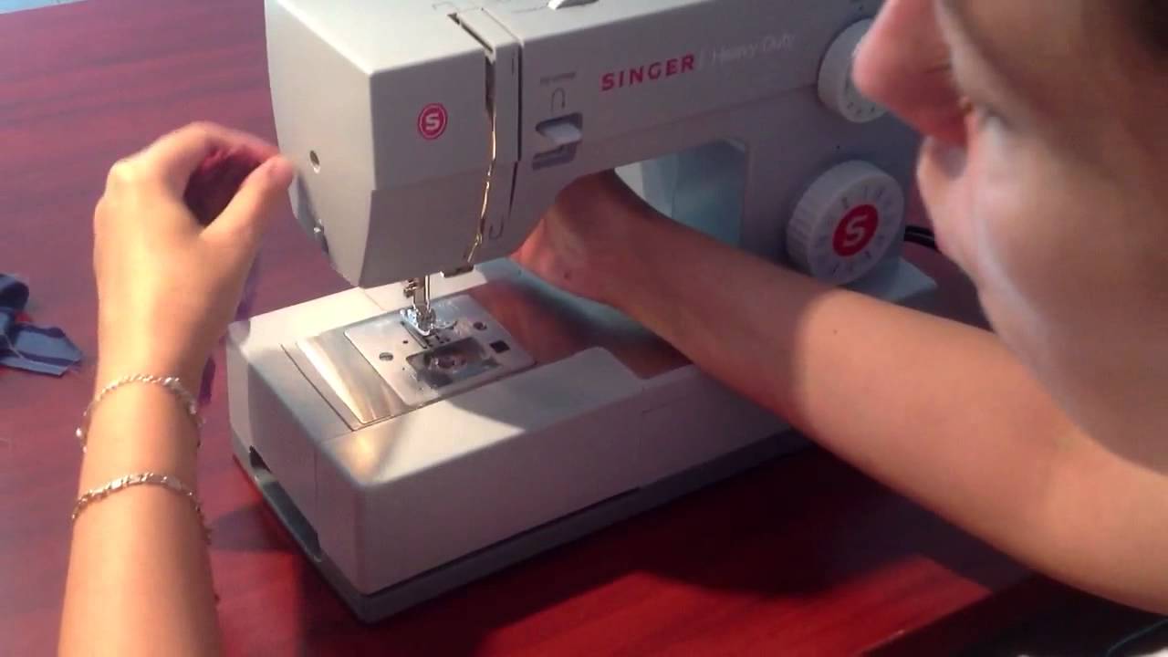 Singer 4423Heavy Duty recenzja - YouTube