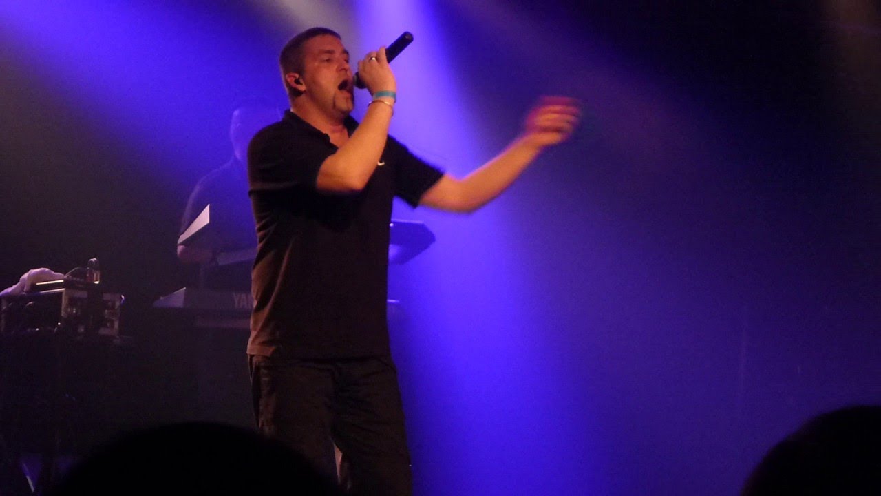 Chrom - In my World (live 2014) - YouTube