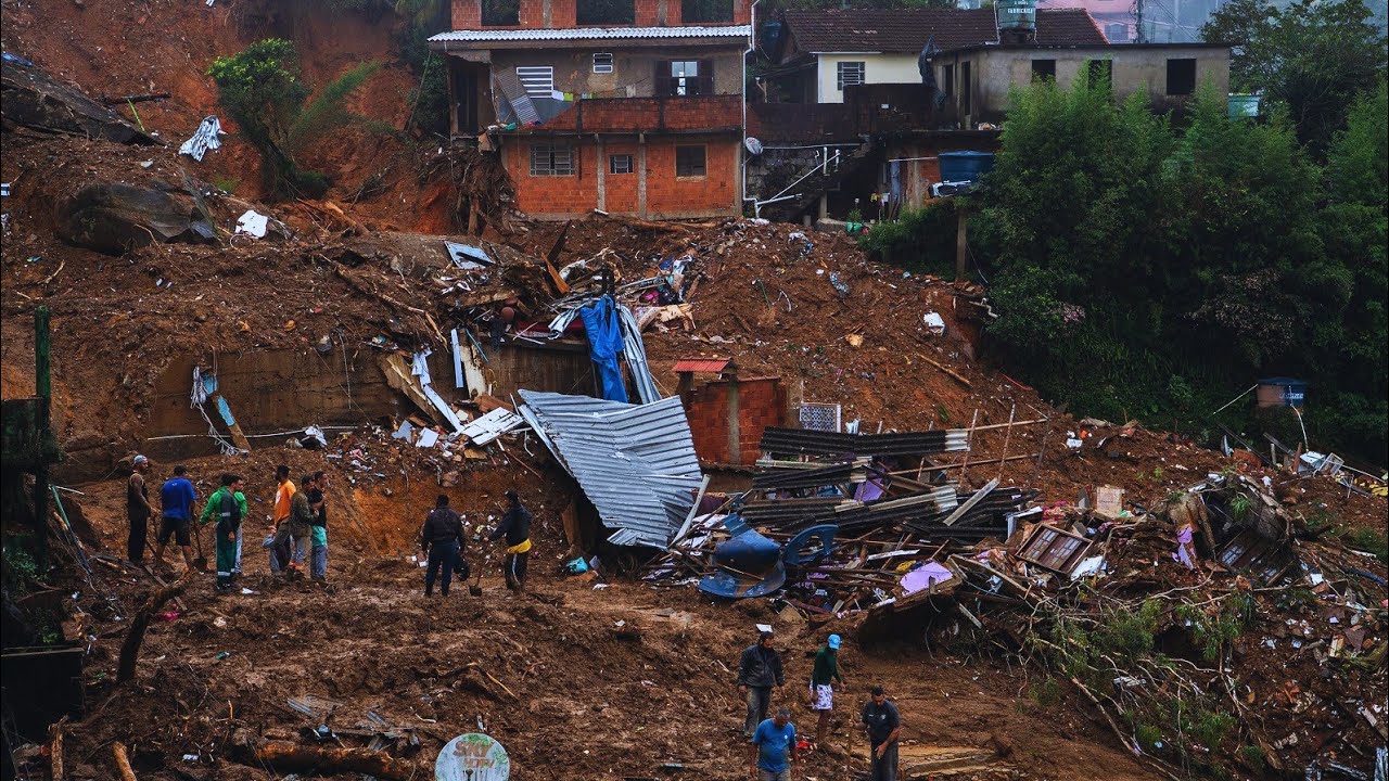 Scariest storm moments in Brazil - YouTube