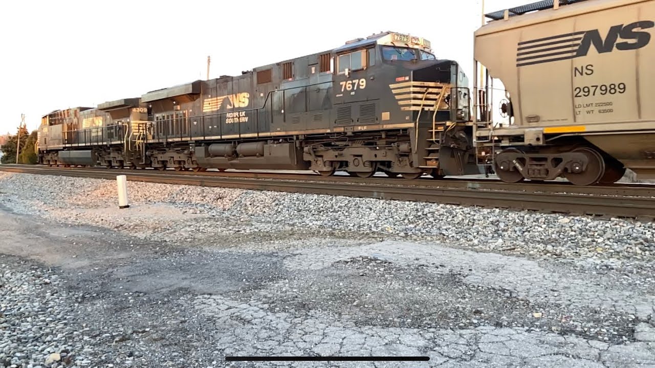 Norfolk Southern 4309,7679 Eastbound Grain Train 03/13/2022 - YouTube