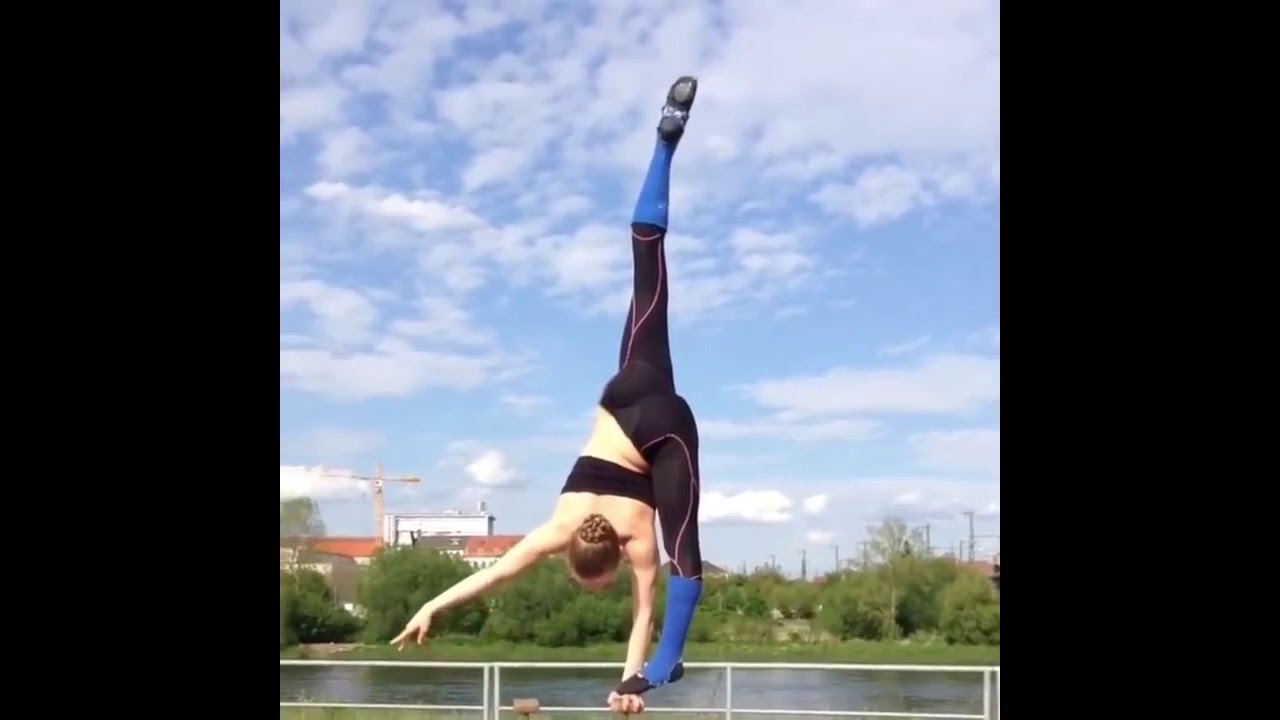 Hand balancing and contortion practice - YouTube