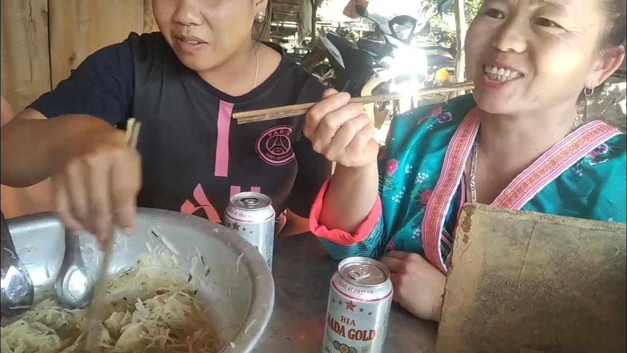 noj qaub taub ntoog laj siab heev li - YouTube