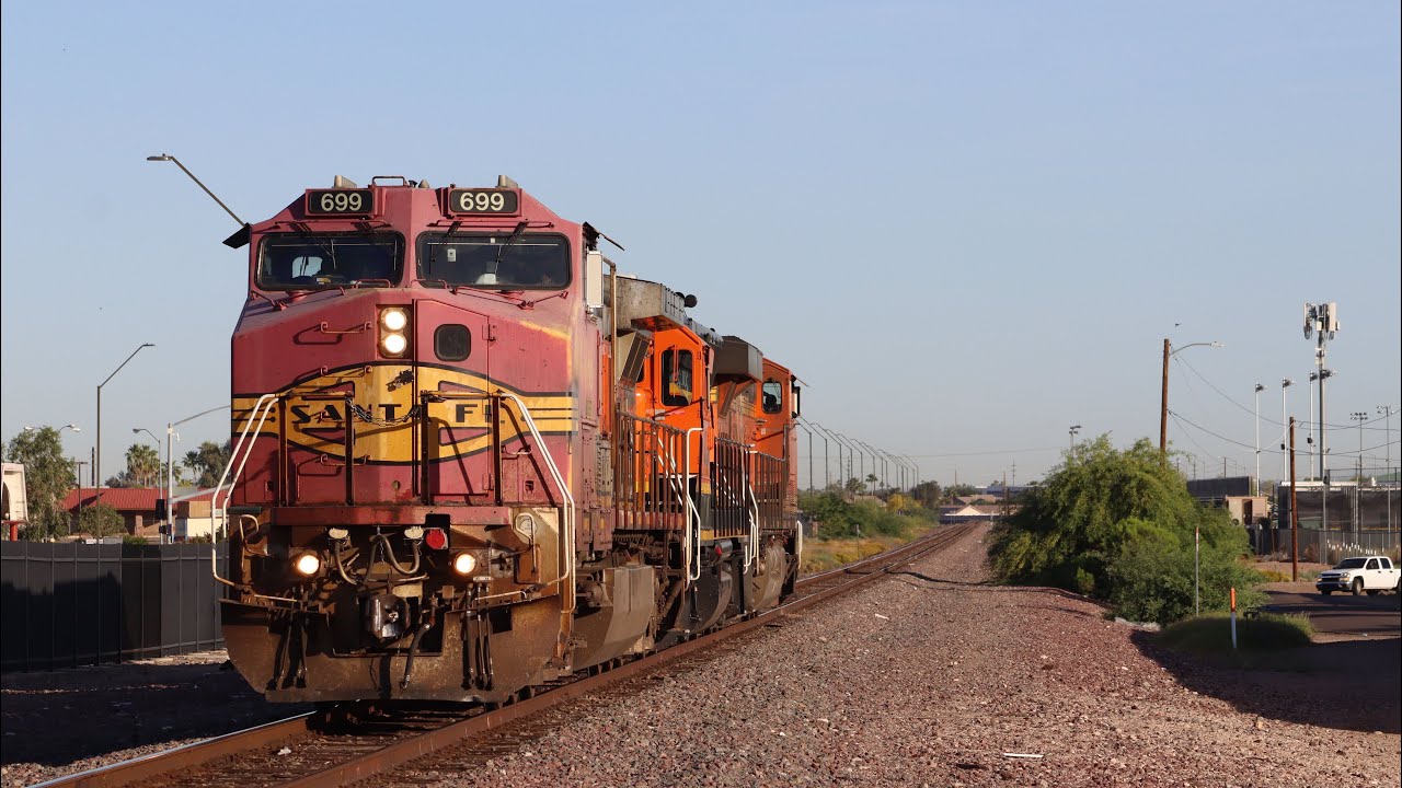 04/28/2023 Railfanning Peoria Feat. BNSF 699 On point, KCSM 4574, PHXBEL w/ GP39, Locals & More ...