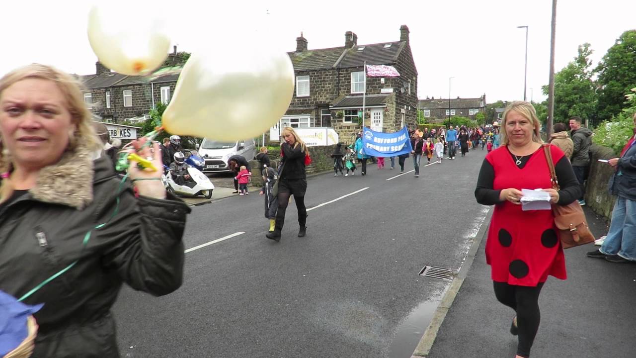 Yeadon Carnival - full parade 2016 - YouTube