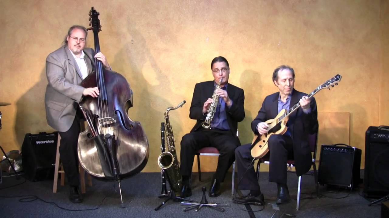 Sure Thing jazz trio - Summertime - YouTube