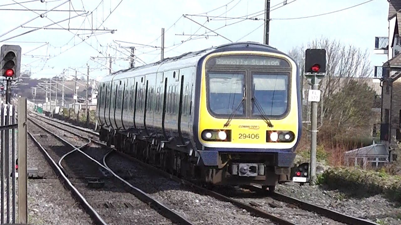 IE 29000 Class DMU Train number 29406 - Malahide, Dublin - YouTube