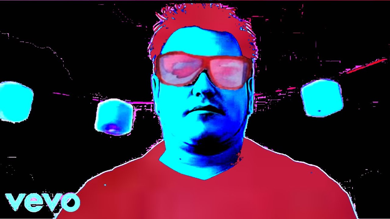 Breakbot & Smash Mouth - Baby I'm All Star - YouTube