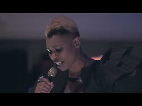 I Hope You Get to Meet Your Hero Skunk Anansie – Live In London An Acoustic 2013