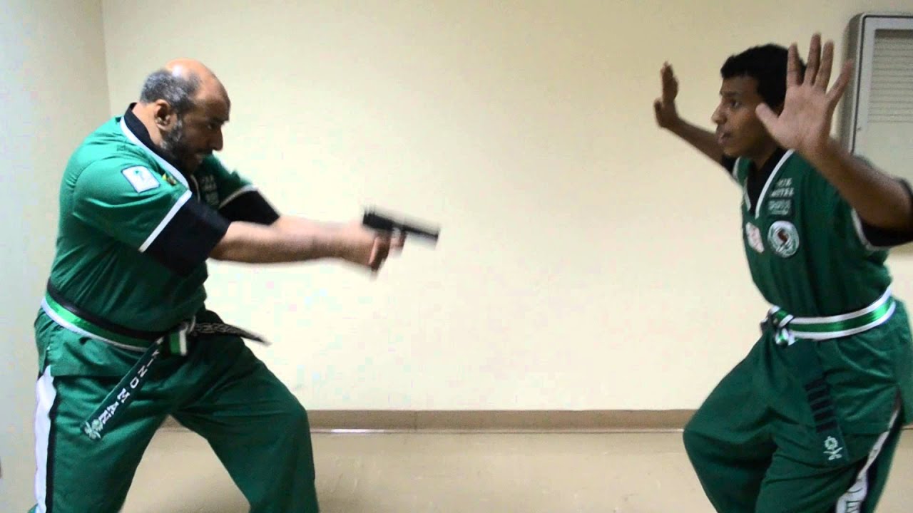 gun disarming - YouTube