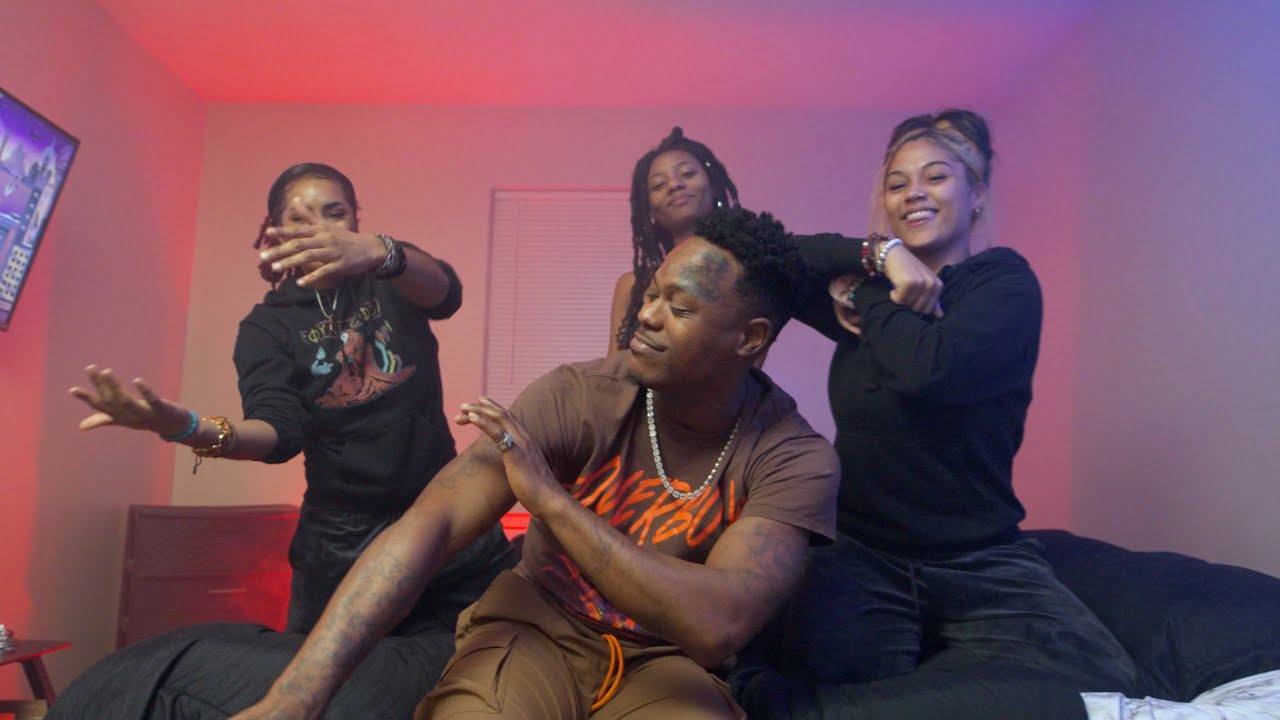 AWALLHAZE - GET LIKE ME (OFFICIAL MUSIC VIDEO) #SHOTBY ...