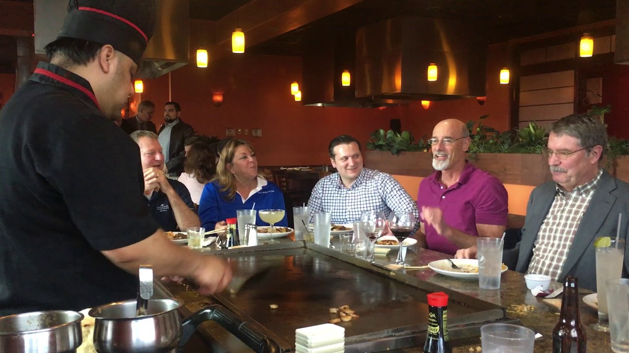 Kobe Steakhouse Shrimp Toss - YouTube