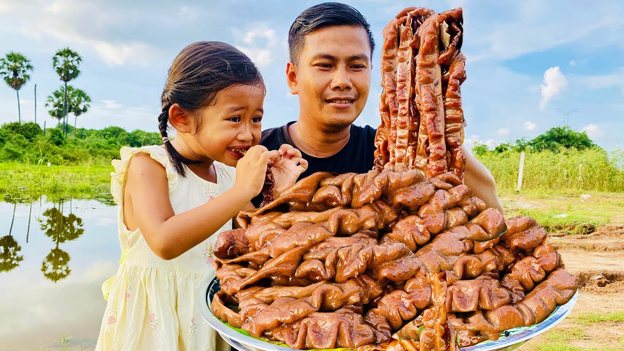 So Mouth-Watering ! Braised Pork Intestines | Red Braised Pork ...