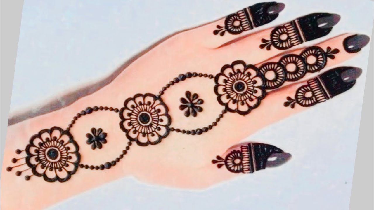 Latest exclusive simple Mehedi design || popular Mehedi design ...