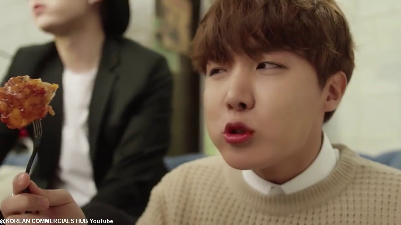 [CF/Entertainment] 방탄소년단 BTS 비비큐치킨BBQ Chicken CF 5 - YouTube