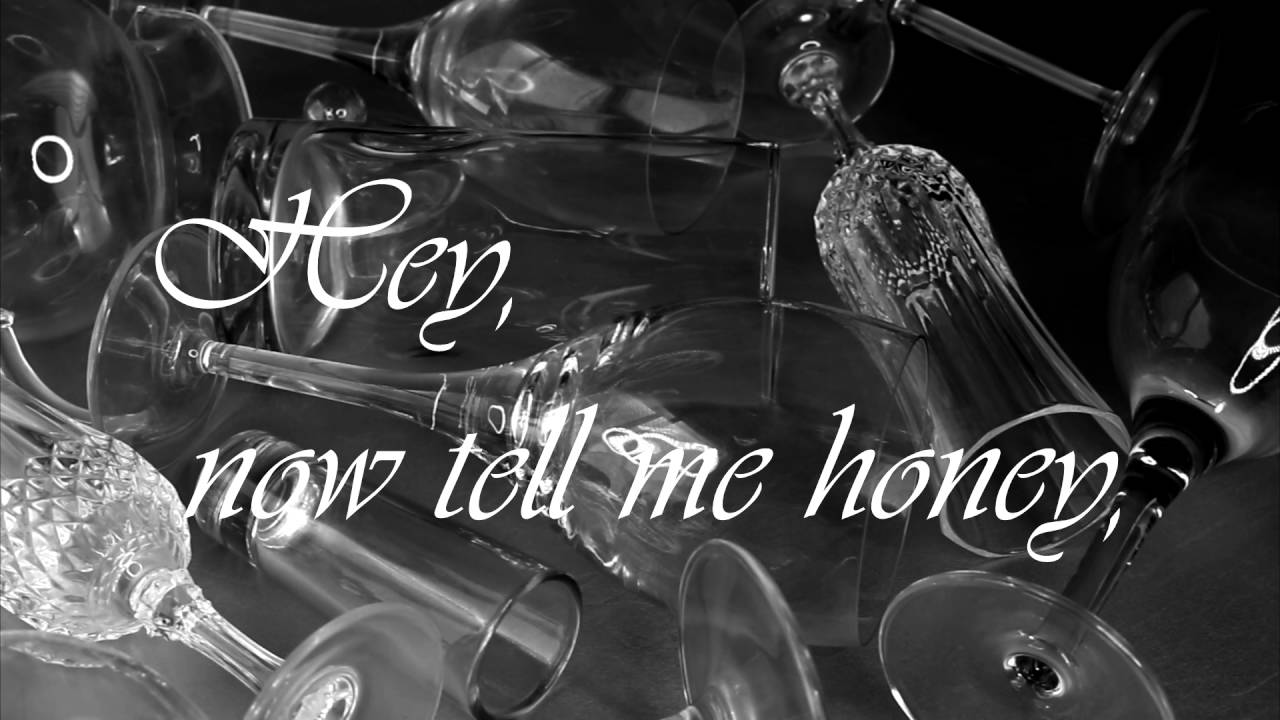 Rabbit Quinn-Fur & Bones (lyric video) - YouTube