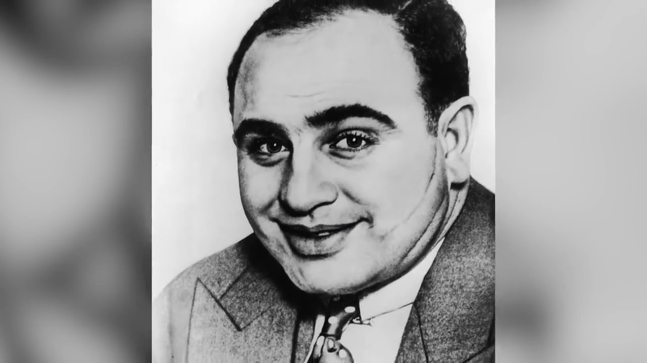 Al Capone Biography - YouTube