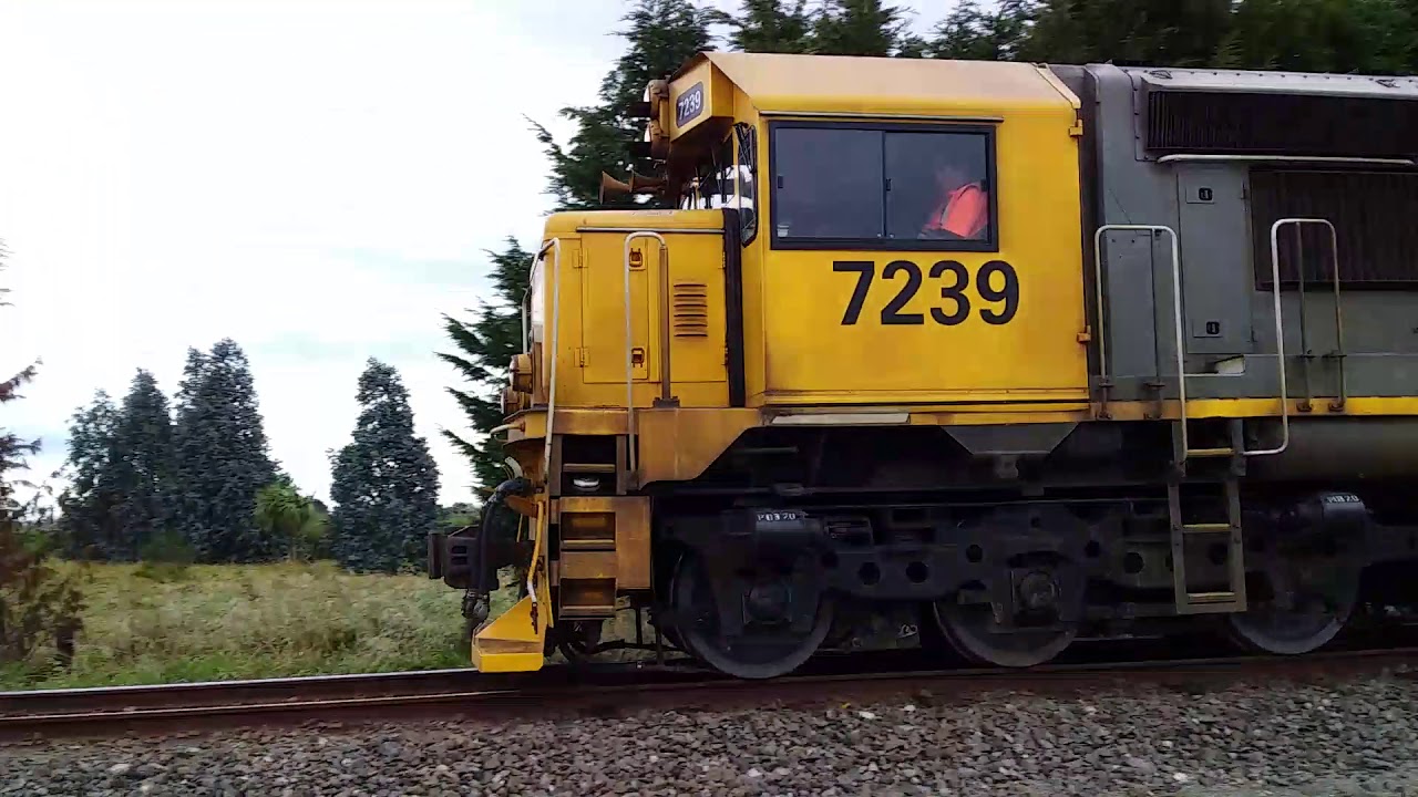 Coal Train Video 81 - YouTube