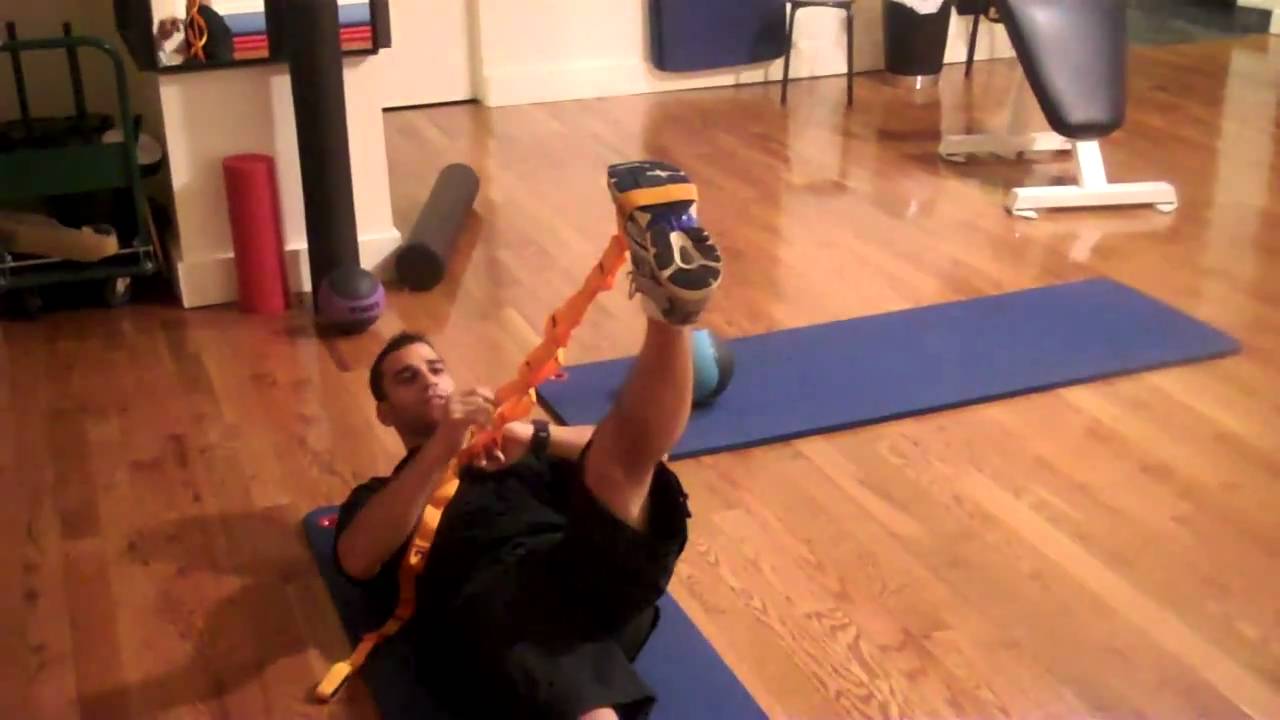 SI Band Hamstring & IT Stretch - YouTube