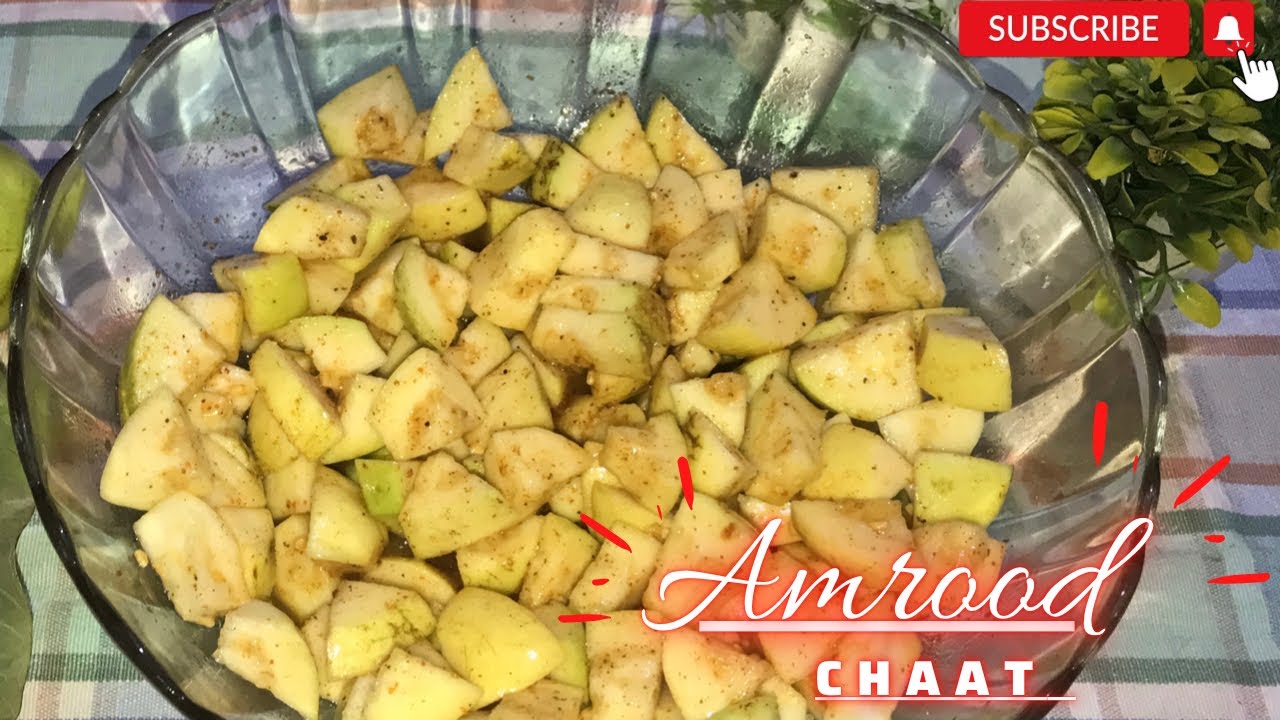 Amrood Ki Khatti Meethi Chaat | Guava Chaat | Amrood Chaat recipe by ...