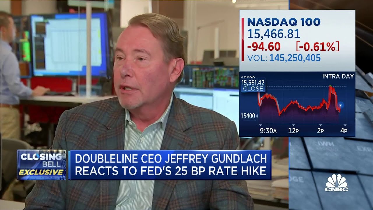 The Fed shouldn't have raised rates again, says DoubleLine Capital's ...