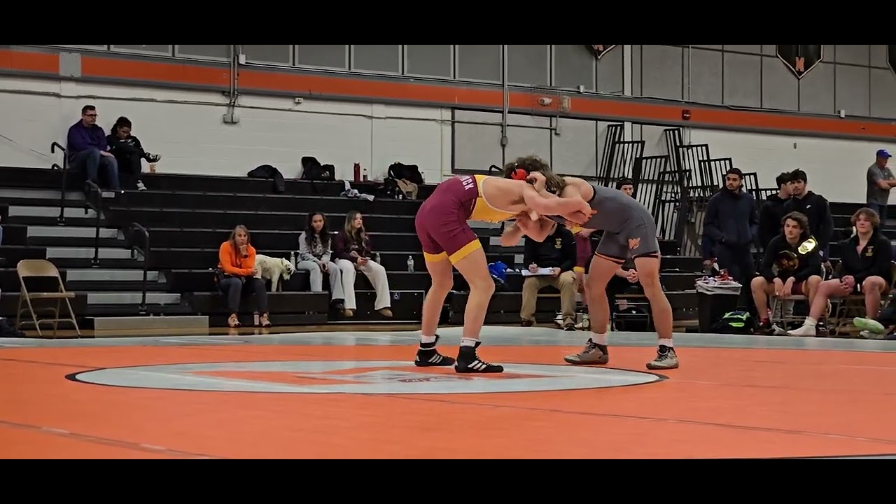 Nico Rivera (Mohonasen) vs Vincent Mastrianni (Colonie) - YouTube