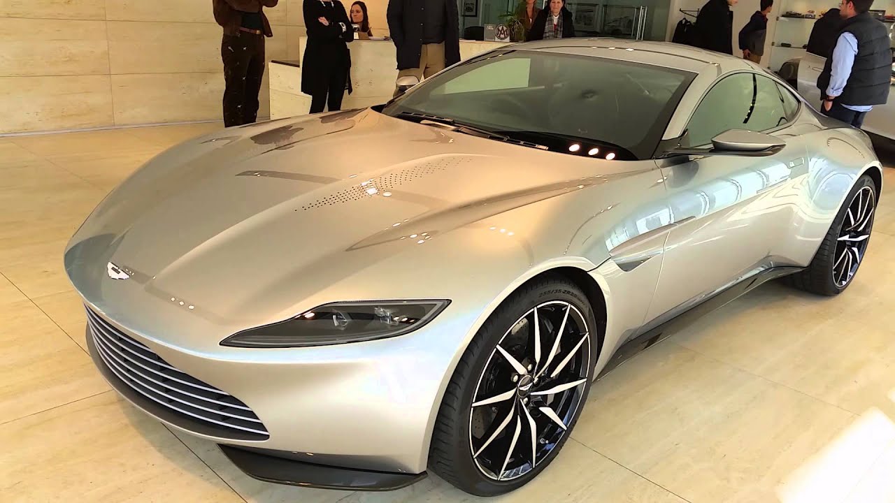 James Bond Aston Martin DB10 - YouTube