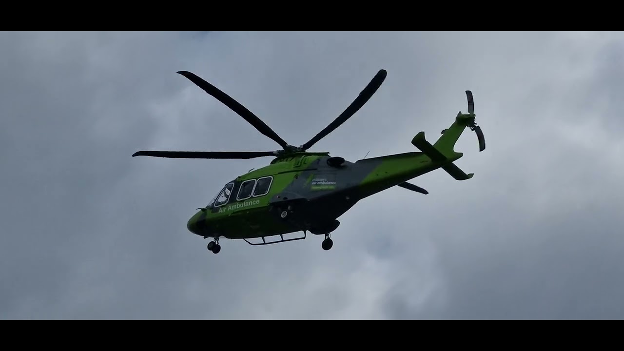 Children's Air Ambulance G-CPTZ (HLE81) Landing Back At Derriford 31/08 ...