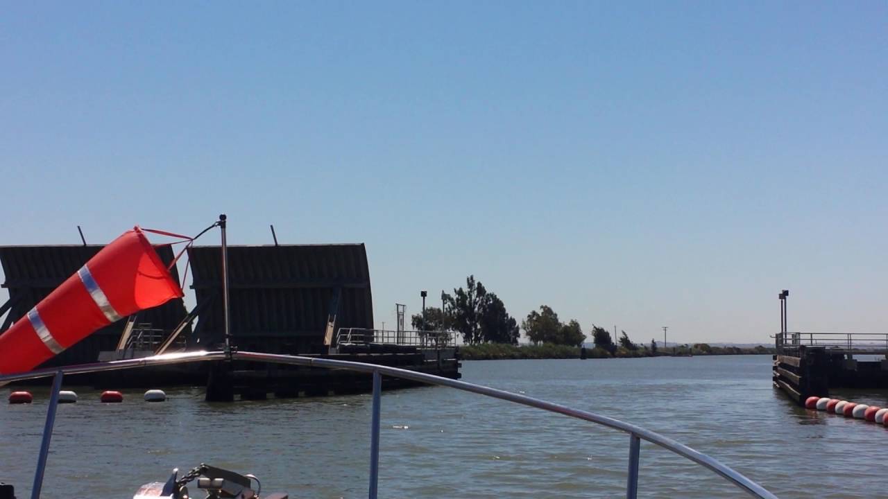 Montezuma Slough Salinity Gate - YouTube