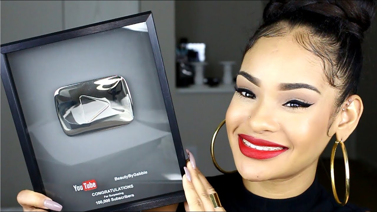 100,000 Subscribers Silver Play Button Unboxing + How to Redeem! - YouTube