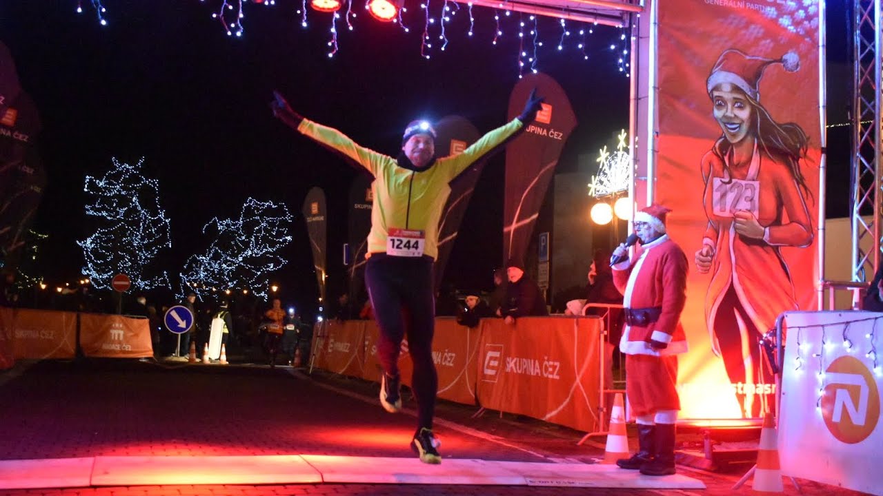Christmas Night Run Most 2024 | Mostecká Vlaštovka - YouTube