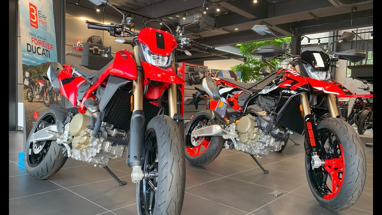 Everything on Hypermotard 698 mono & comparison with Husqvarna 701 SM # ...