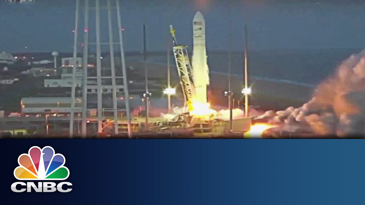 Who's Still in the Space Race? | CNBC International - YouTube