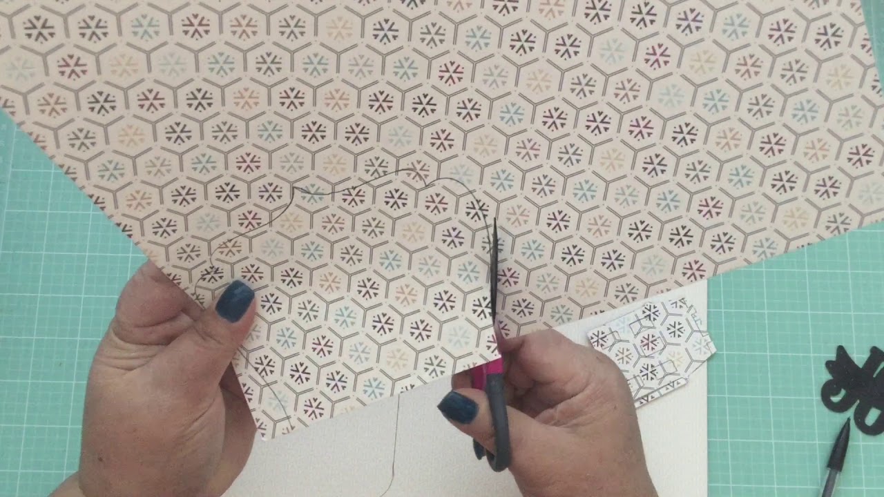 DECEMBER 2019 KIWI LANE CLUB KIT AND "JOY TO THE WORLD" LAYOUT - YouTube