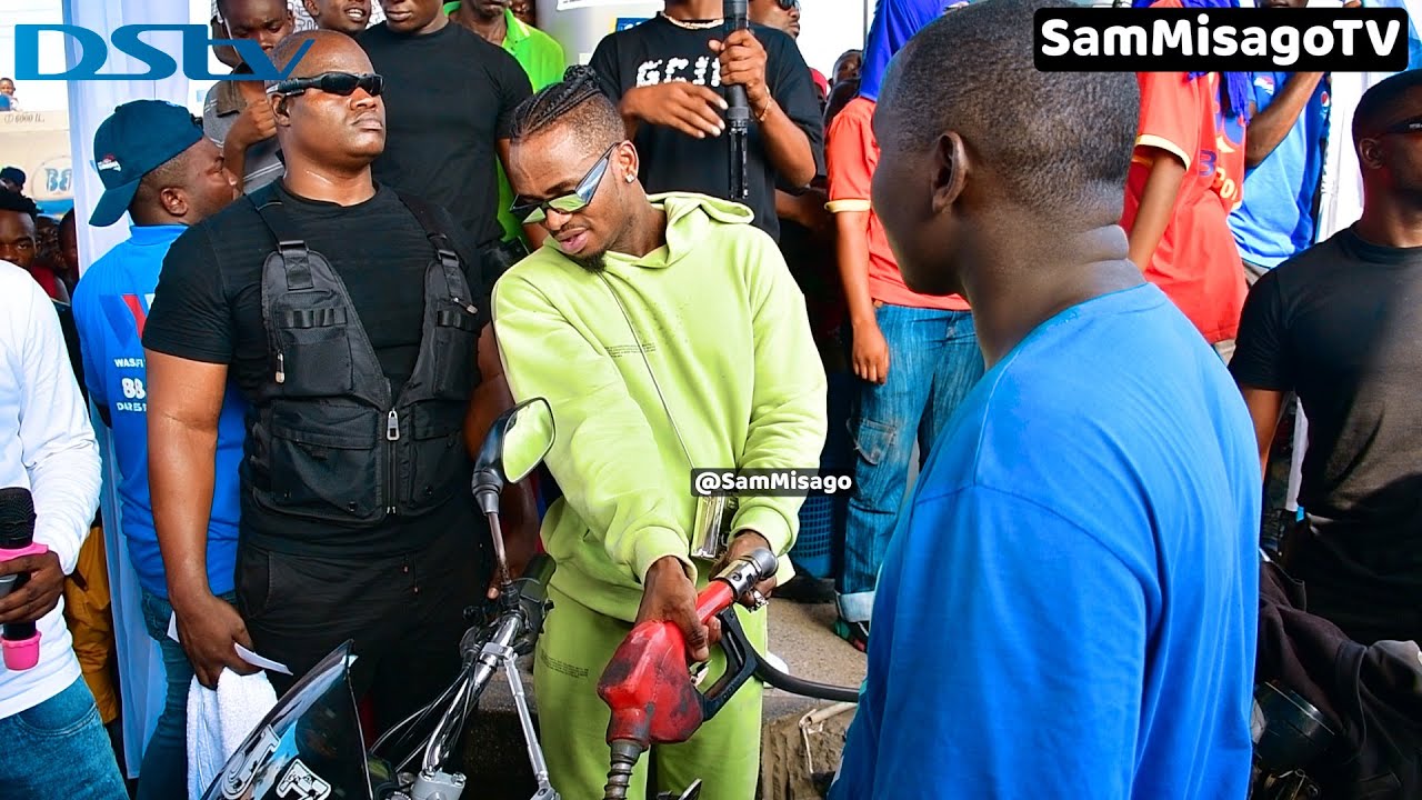 FULL VIDEO : DIAMOND ALIVYOWAWEKEA MAFUTA BODA BODA MBAGALA NA ...