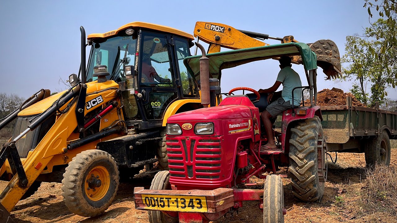 New JCB 3DX Backhoe Loader Working With Mahindra Tractor And Kubota ...