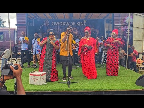 Joe Morgan, Daddy Showkey performs Live in Igbanke
