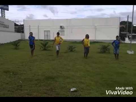 AS PANTERAS DO FUNK- 1 PARTE DO CLIP DESTRUINDO AS INIMIGAS