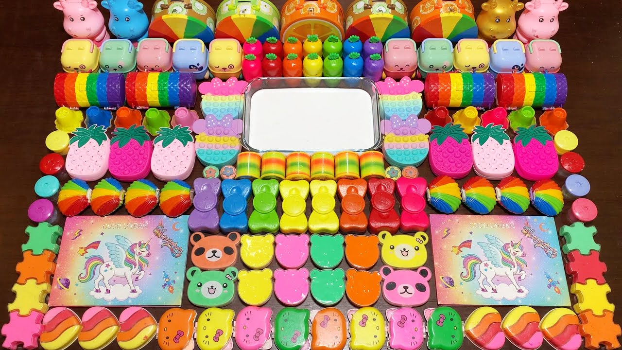 RELAXING WITH CLAY AND GLITTER ! Mixing Random Things Into GLOSSY Slime ...